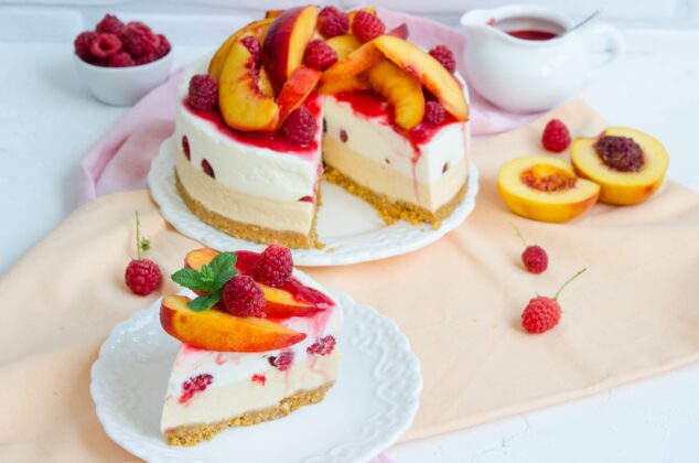 Cheesecake Peach Melba - Din secretele bucătăriei chinezești